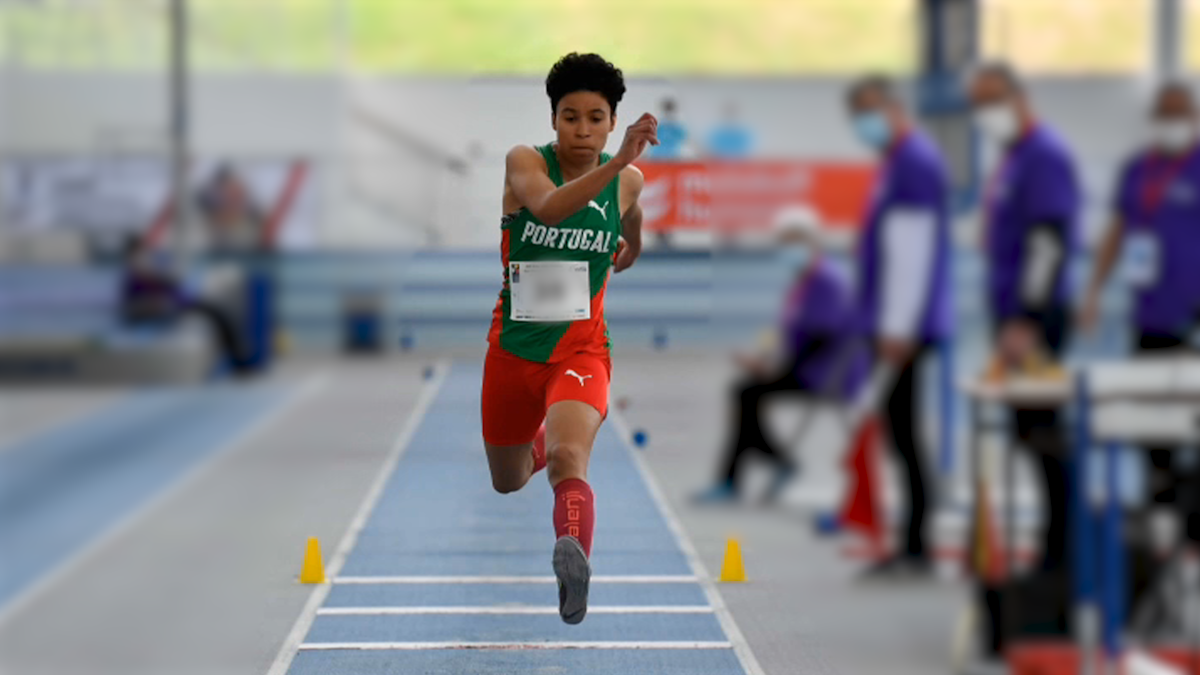 Ana Filipe conquista medalha de ouro no triplo salto - RTP Açores