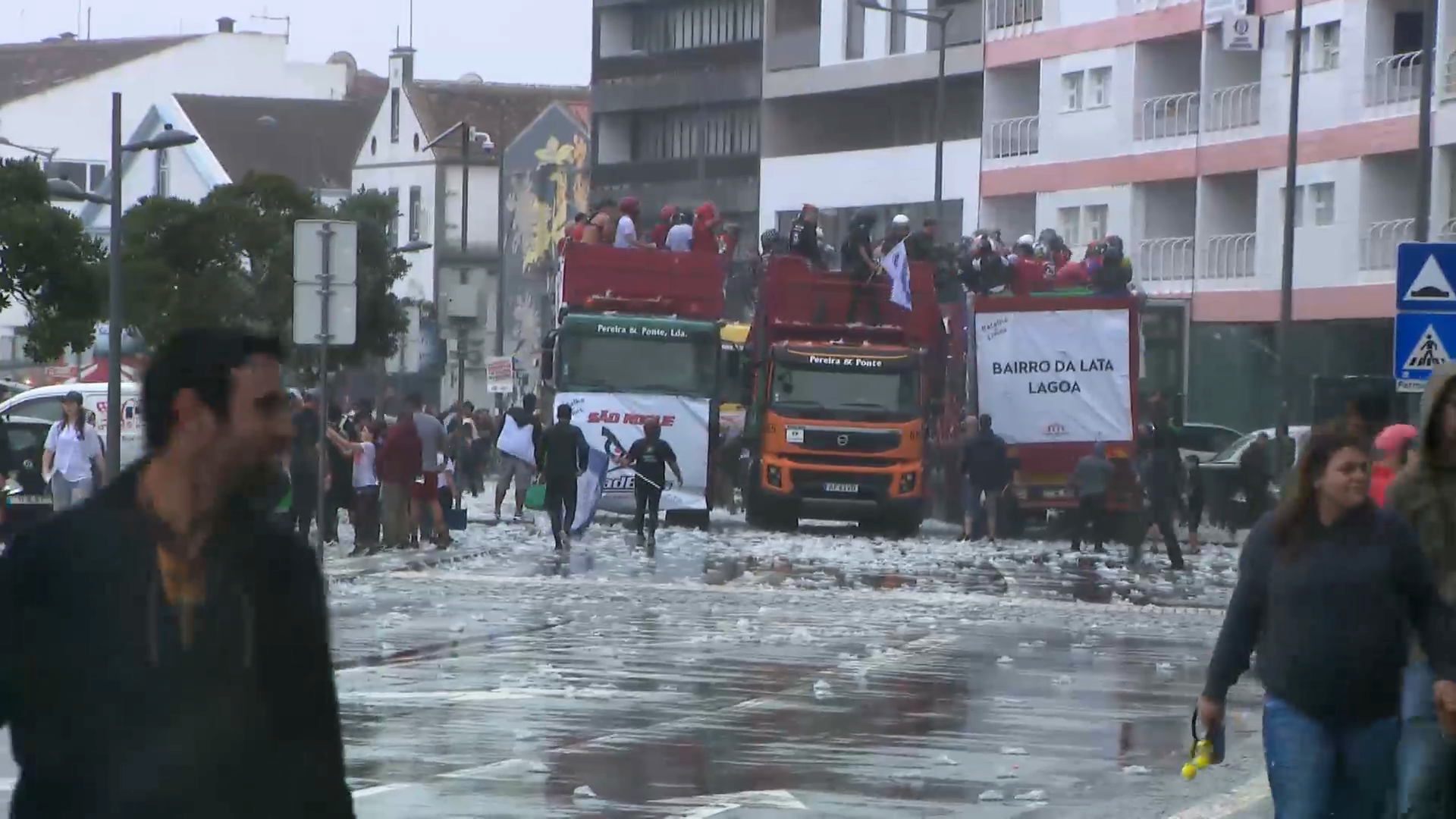 Batalha das Limas volta a realizar-se em Ponta Delgada - RTP Açores