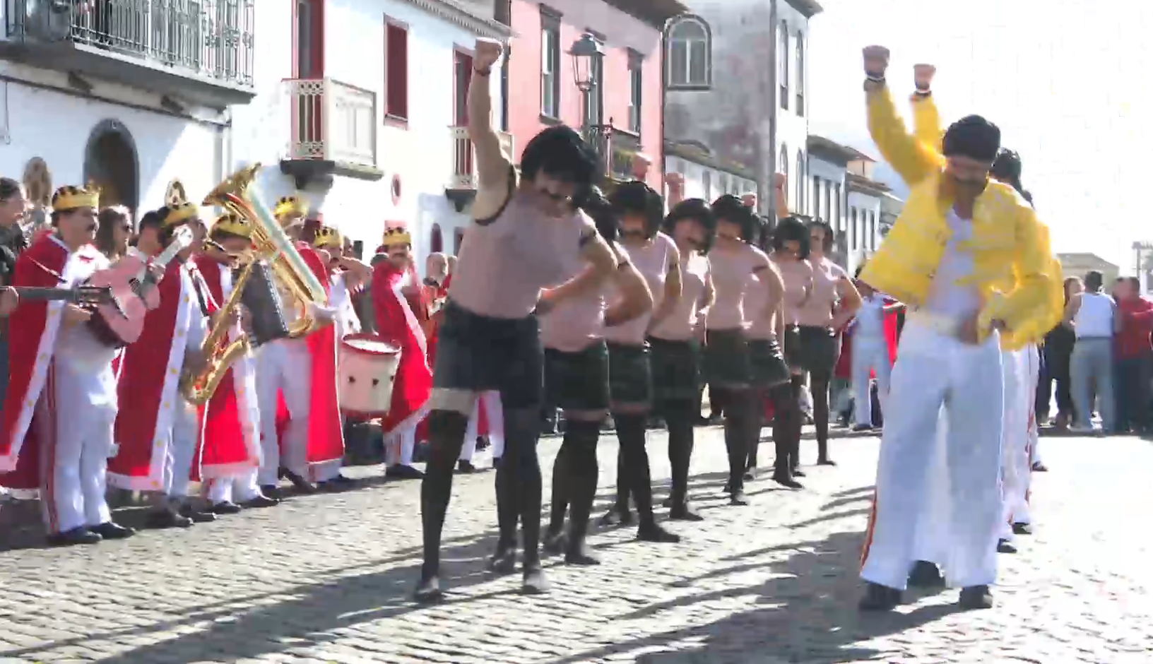 Carnaval na ilha de Santa Maria - RTP Açores