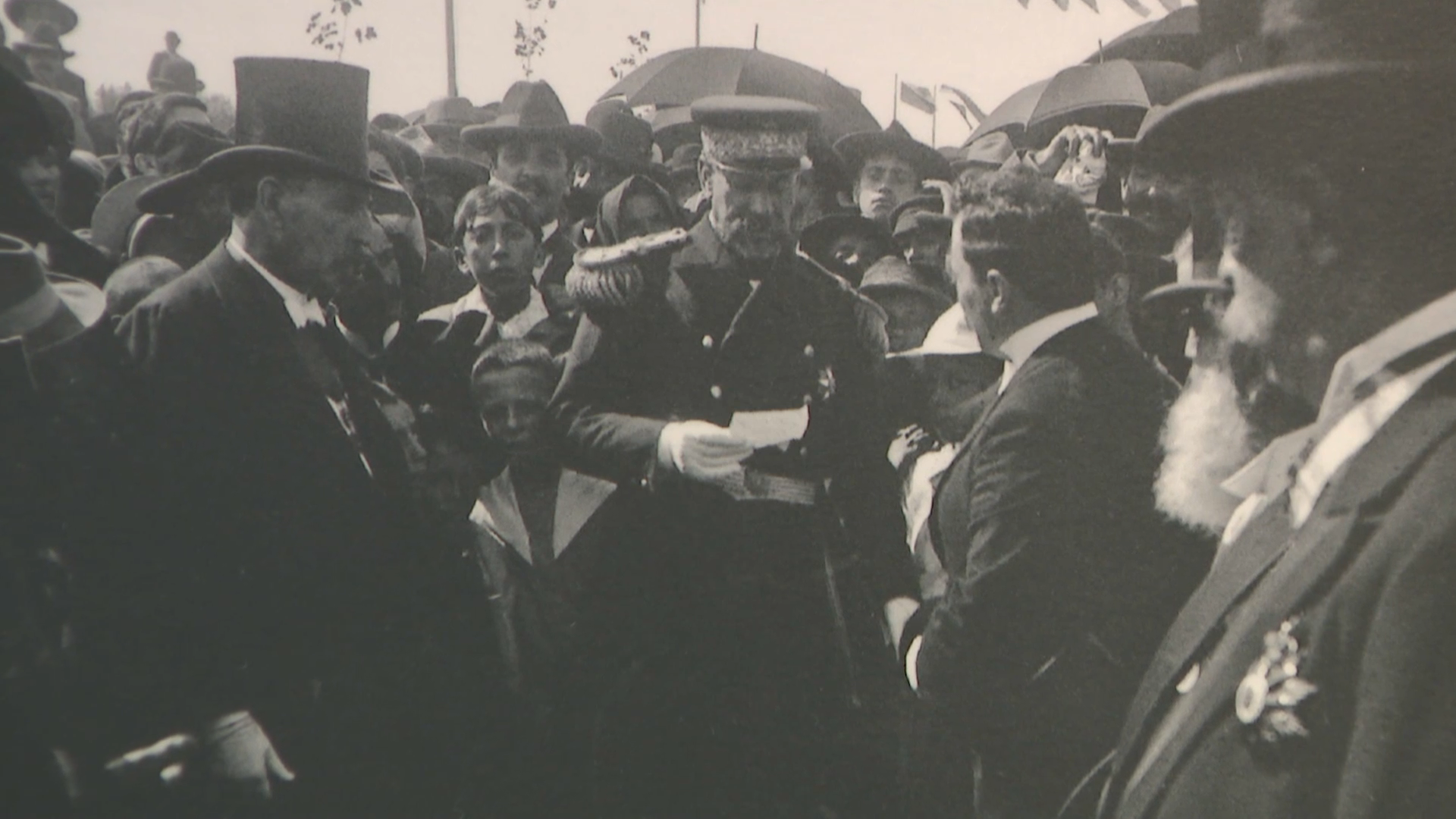 Dia Municipal do Corvo assinalado com homenagem ao Príncipe Alberto I ...