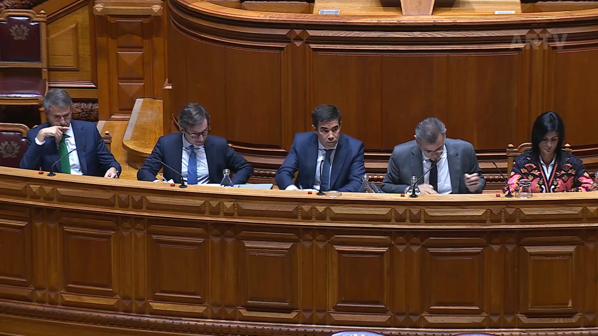 Governo da República promete resolver constrangimentos sentidos pelos ...