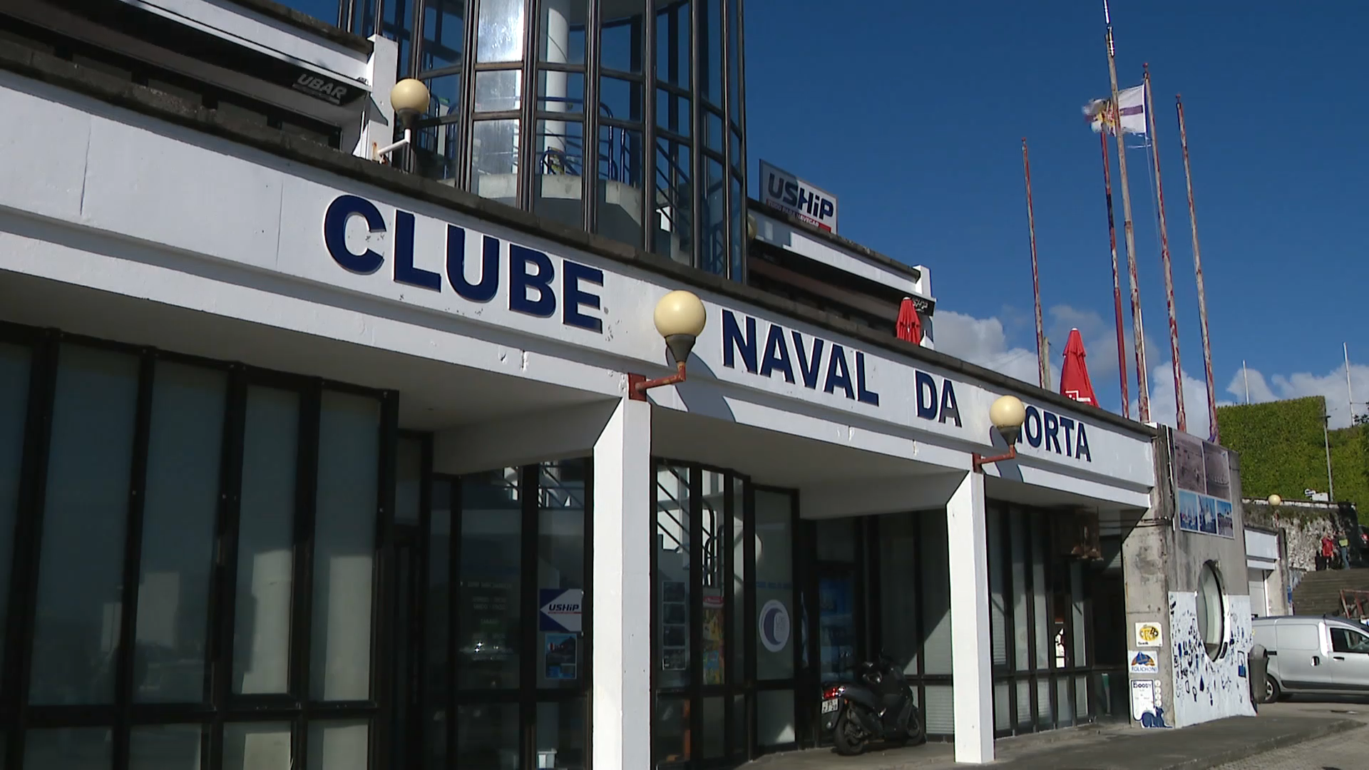 Mantêm-se os problemas de falta de espaço e condições no Clube Naval da ...