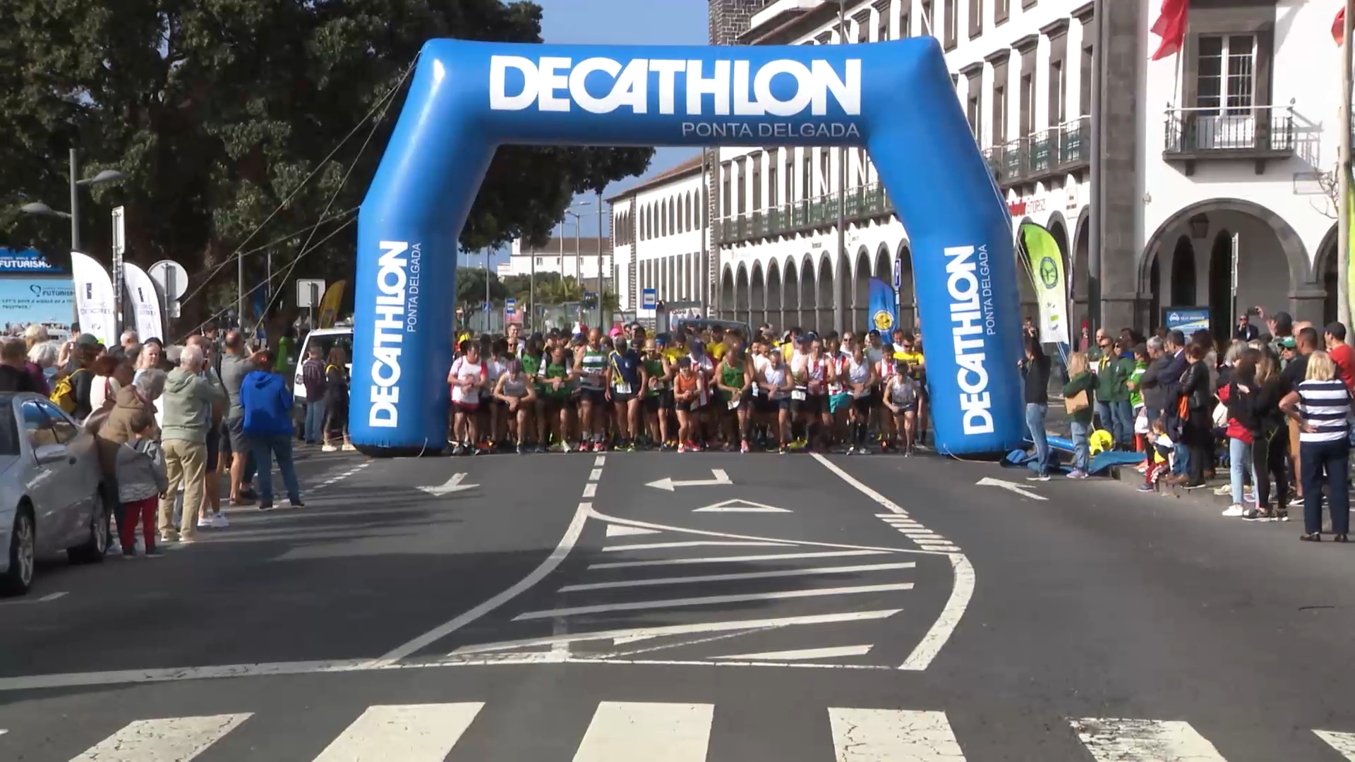 11ª edição da Meia Maratona Ilha Verde realiza-se a 6 de abril - RTP Açores