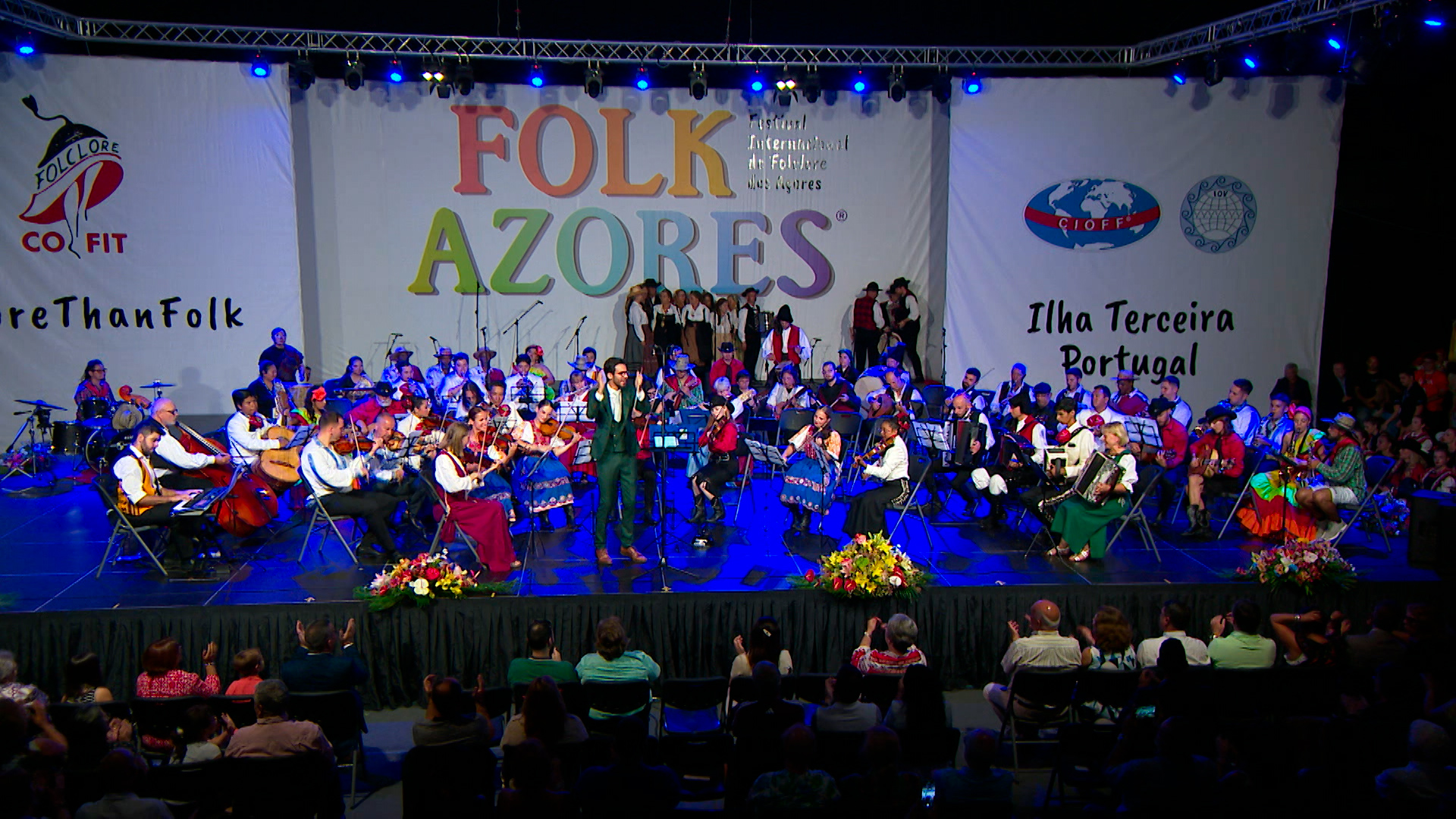 Orquestra conjunta com folclore de 15 países abre última noite do Folk ...
