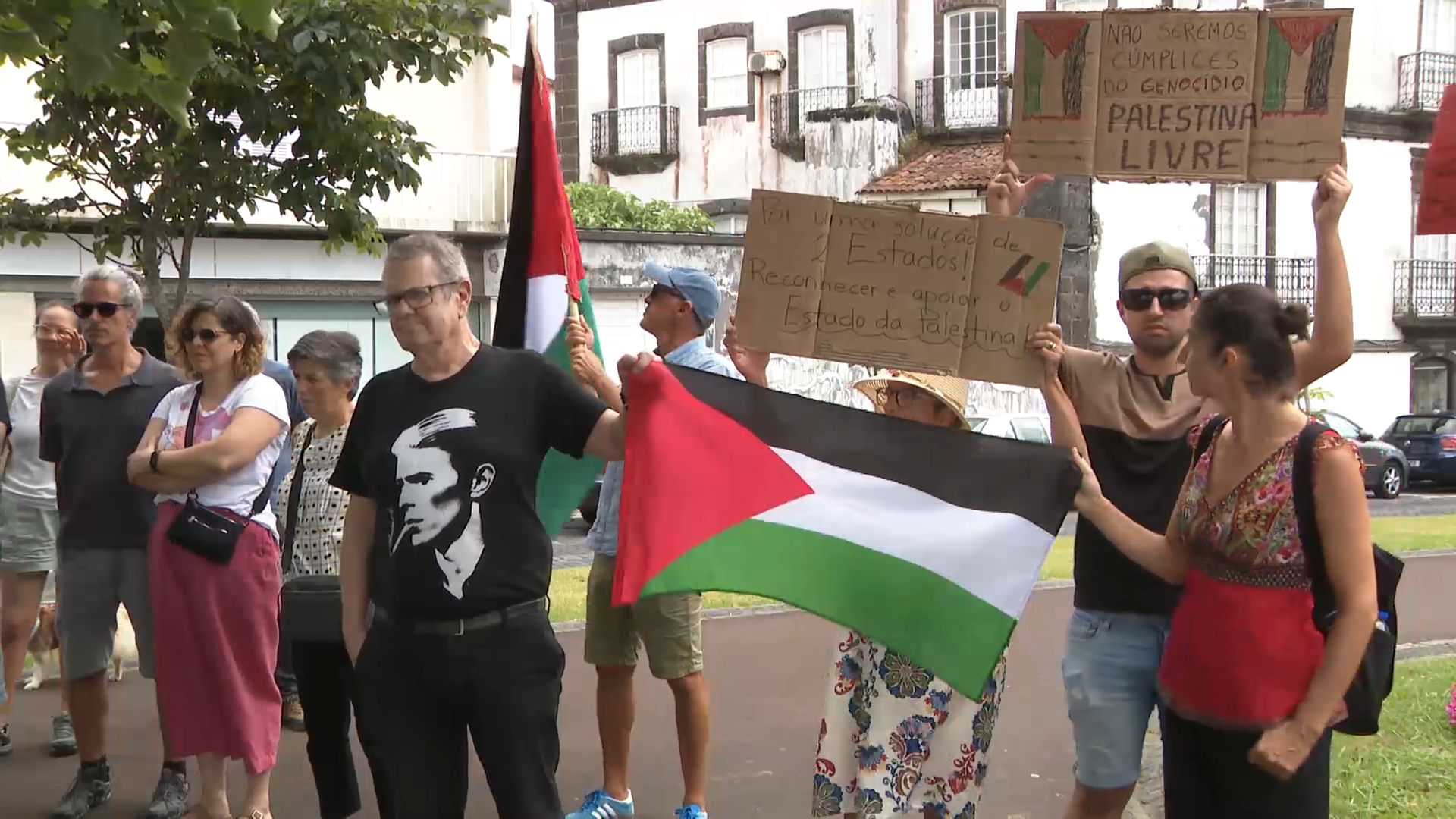 Movimento Free Palestine associa-se ao protesto que aconteceu em 17 ...