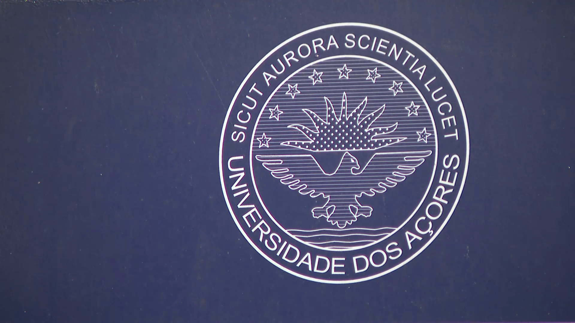 Dia de Portugal: UAc recebe insígnia de Membro Honorário da Ordem de ...